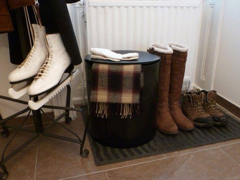 Organizing your Entryway in Winter - Otto Storage